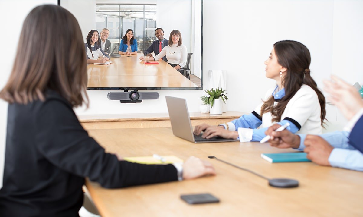 Logitech MeetUp Video Conferencing System Best Price in India on ...